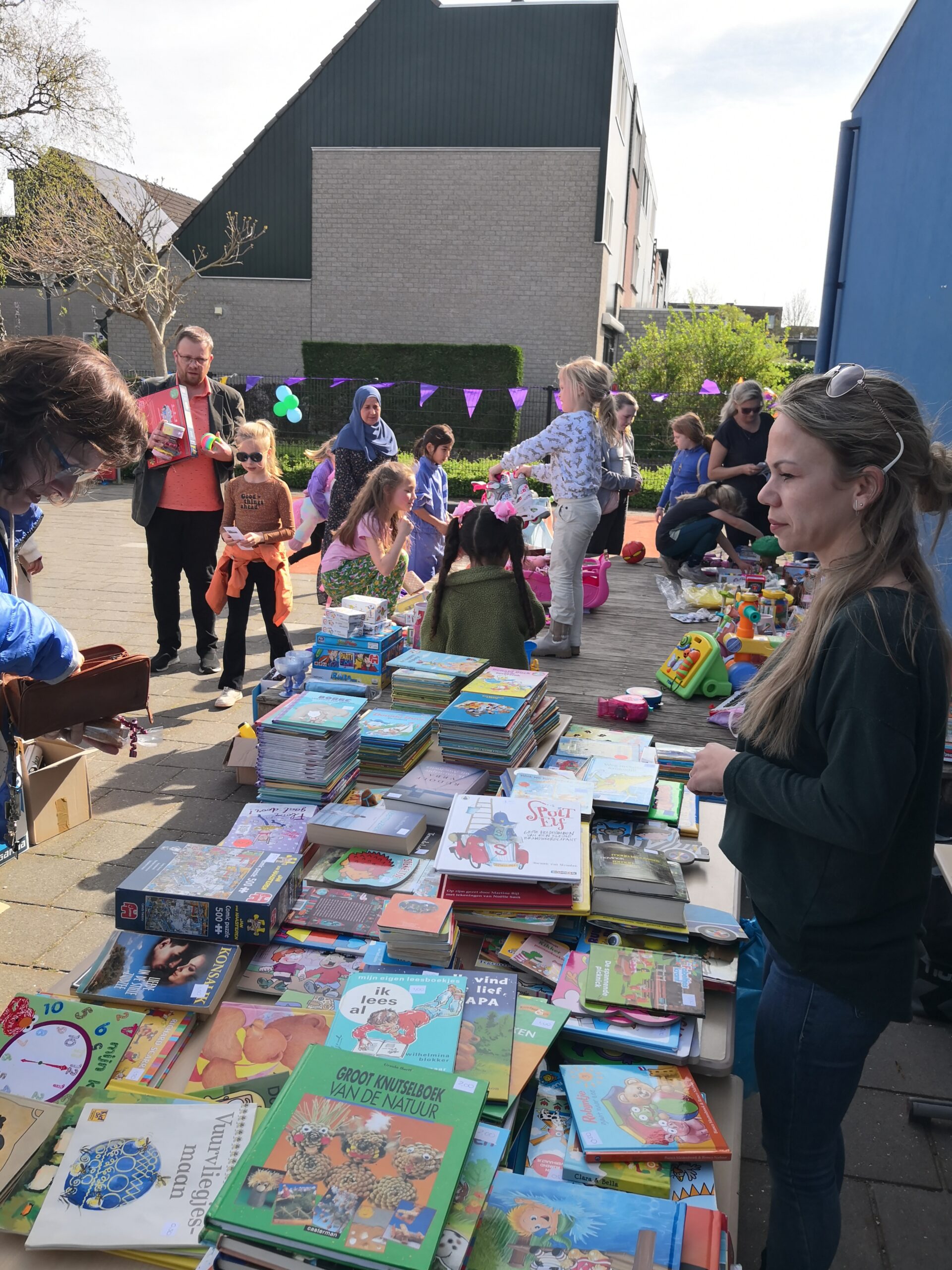 Fancy fair IKC de Wereld op Noord: veel bezoekers en een mooie ...