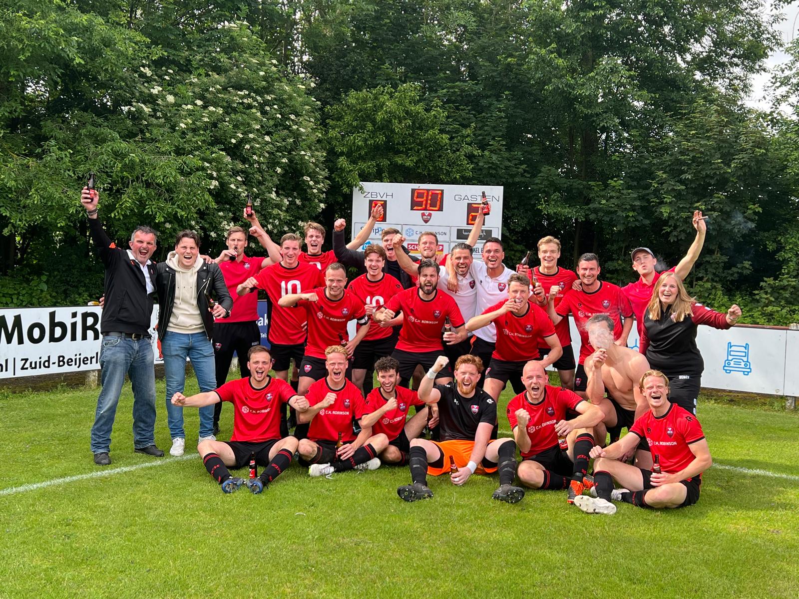 ZBVH handhaaft zich in 4e klasse - Hoeksche Waard Nieuws