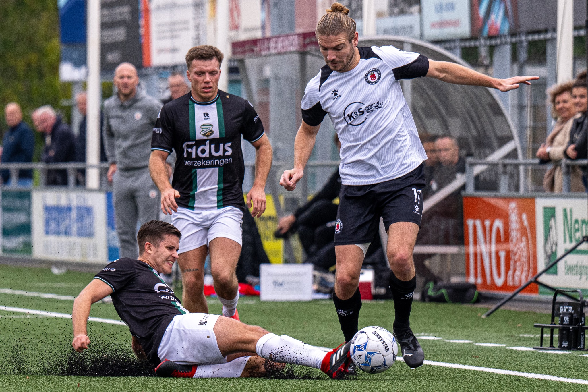 Heinenoord verliest van Nieuwenhoorn - Hoeksche Waard Nieuws