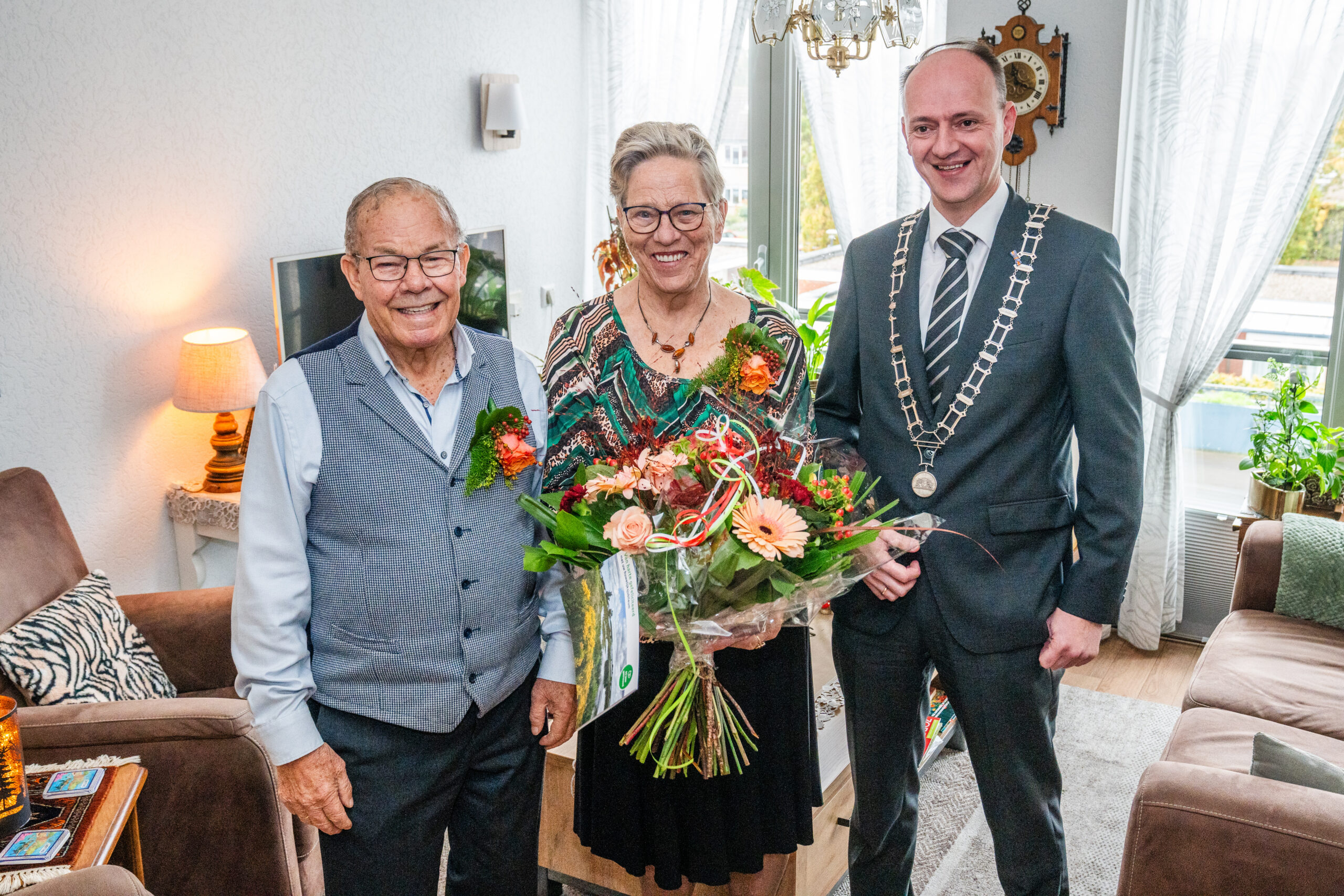 Echtpaar Den Broeder-van der Stouw uit Puttershoek viert briljanten ...