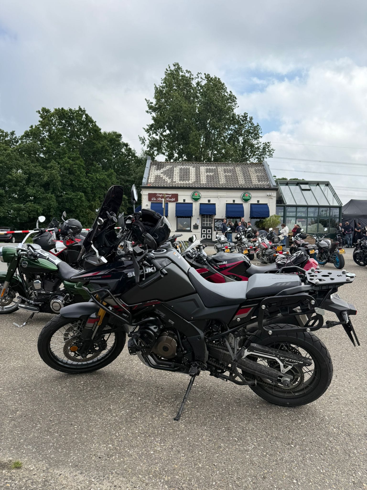 Geslaagde 4e editie van Platte Reedijk On Tour: motorrit levert €2000 ...