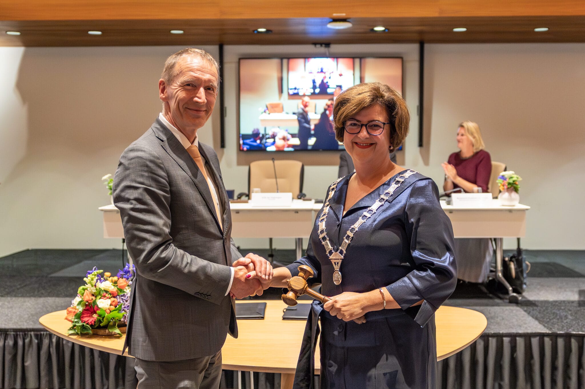 Marian Witte geïnstalleerd als kroonbenoemde burgemeester gemeente ...